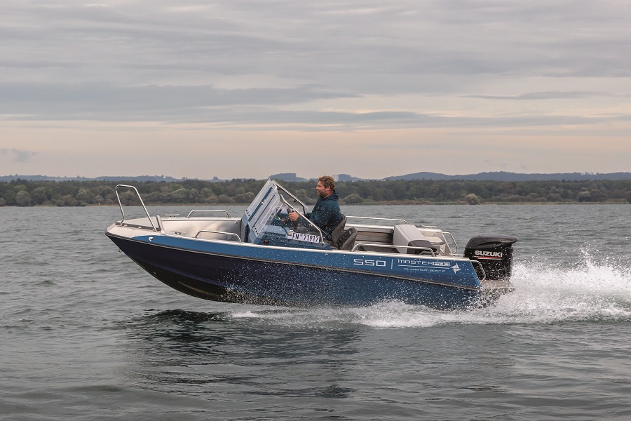 Robuster Allrounder: MasterPro 550 DC - Angelboot - RUTE & ROLLE